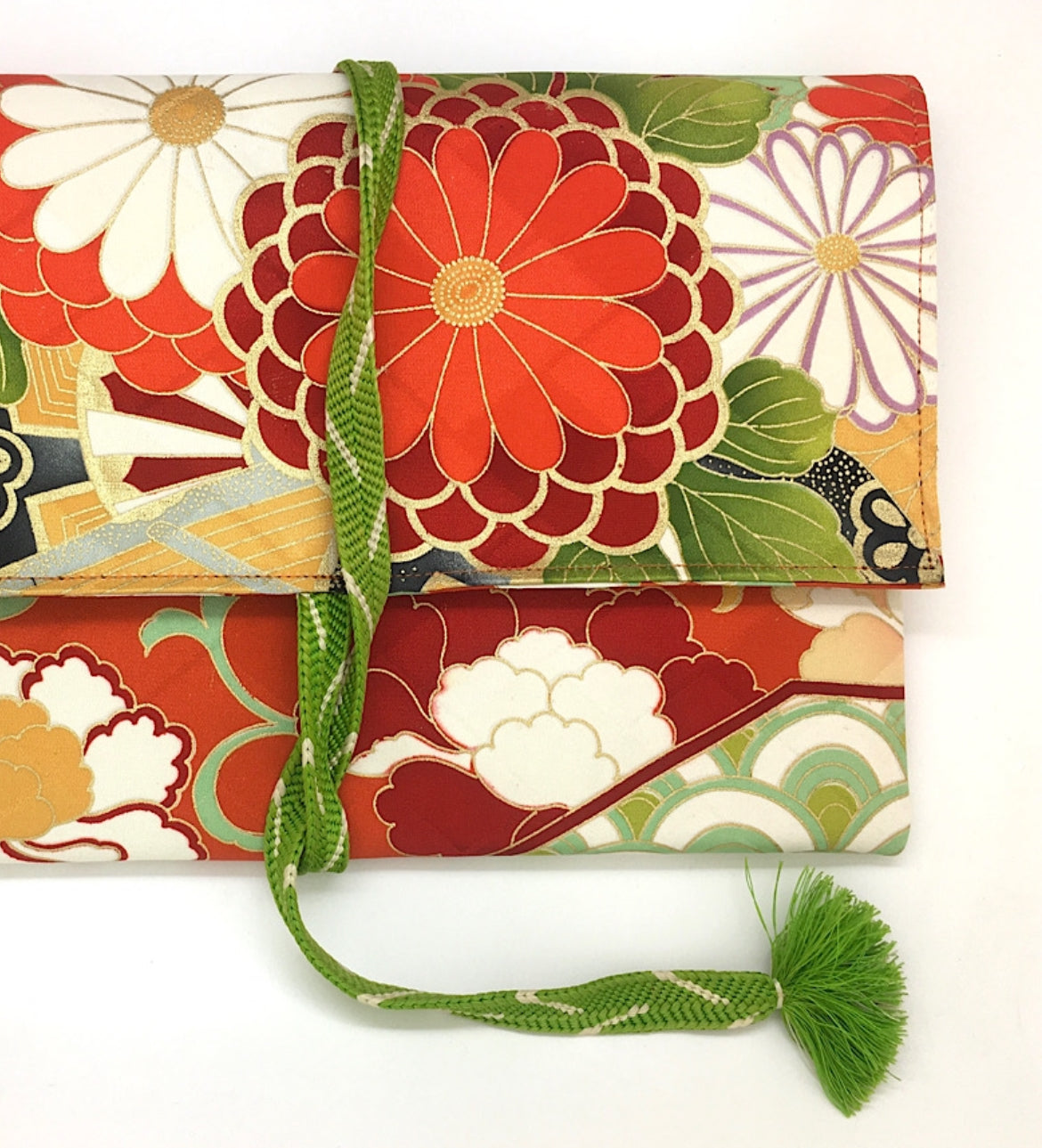 Moniko: recrafted vintage Kimono